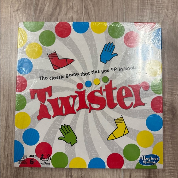 Hasbro | Games | Hasbro Twister Game With Red Blue Yellow Green Dots ...